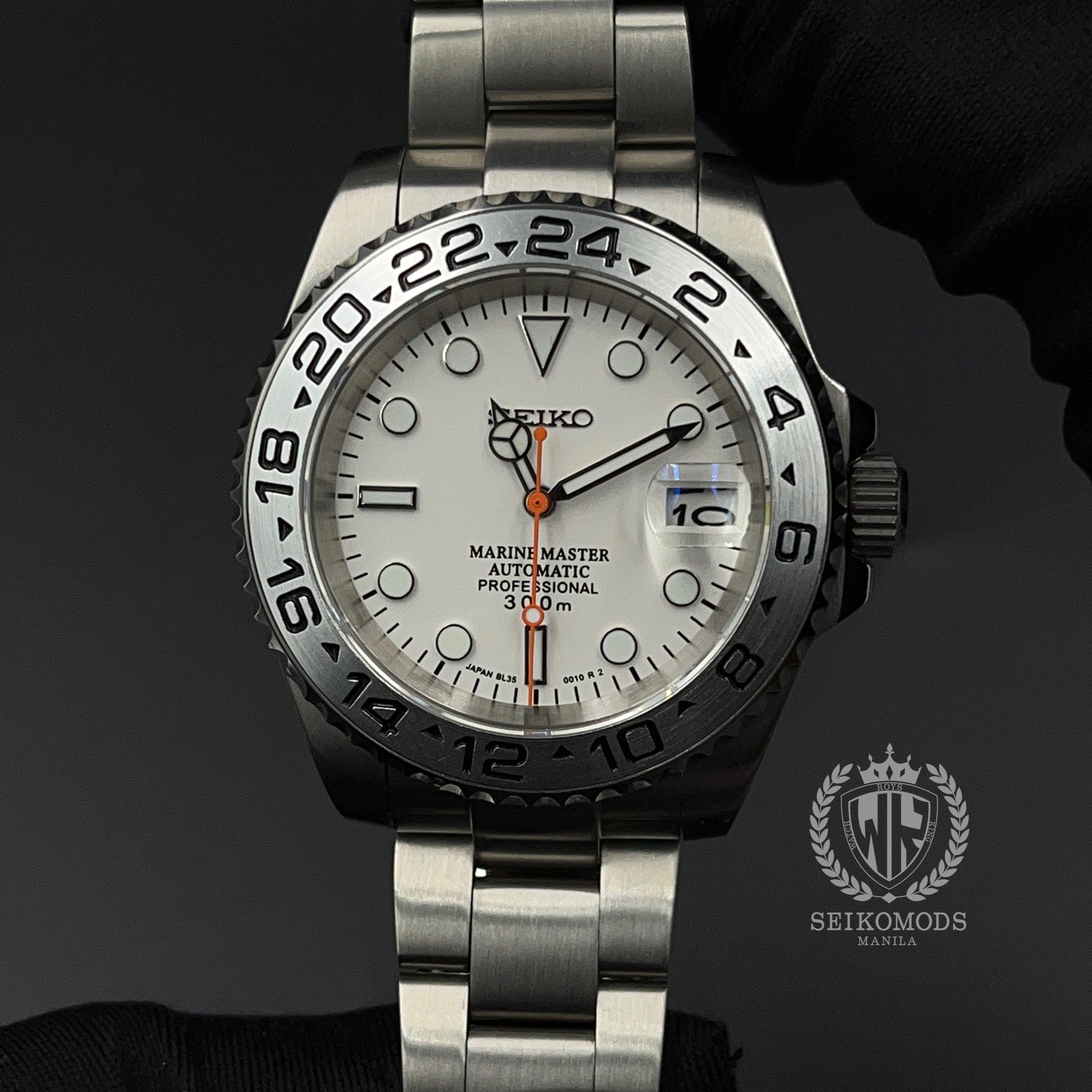 WHITE EXPLORER-II GMT